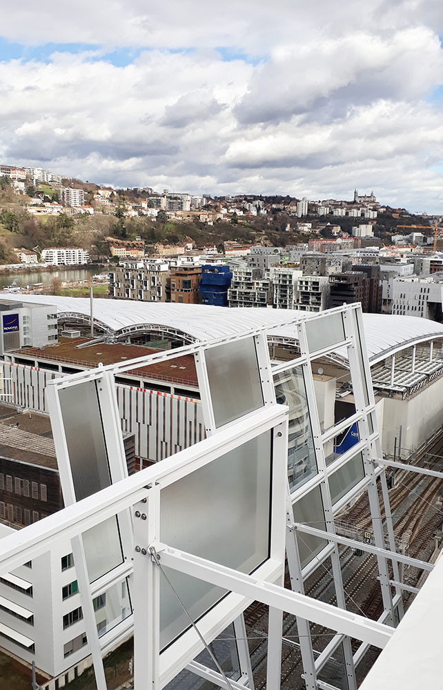 Inauguration de la Tour Ycone de Jean Nouvel à Lyon Confluence